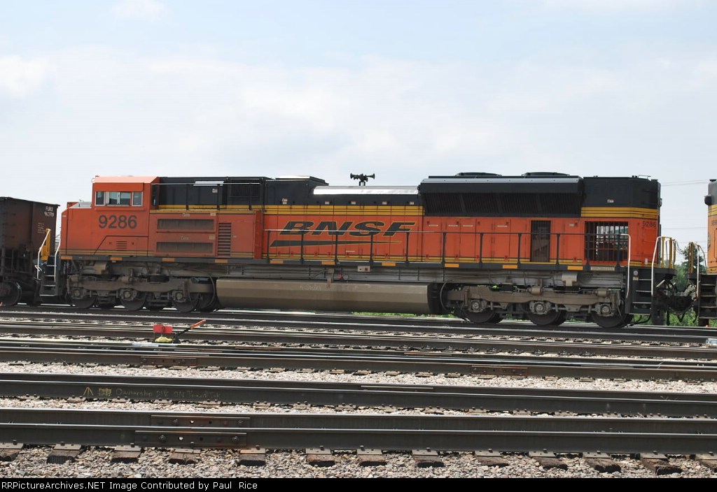 BNSF 9286